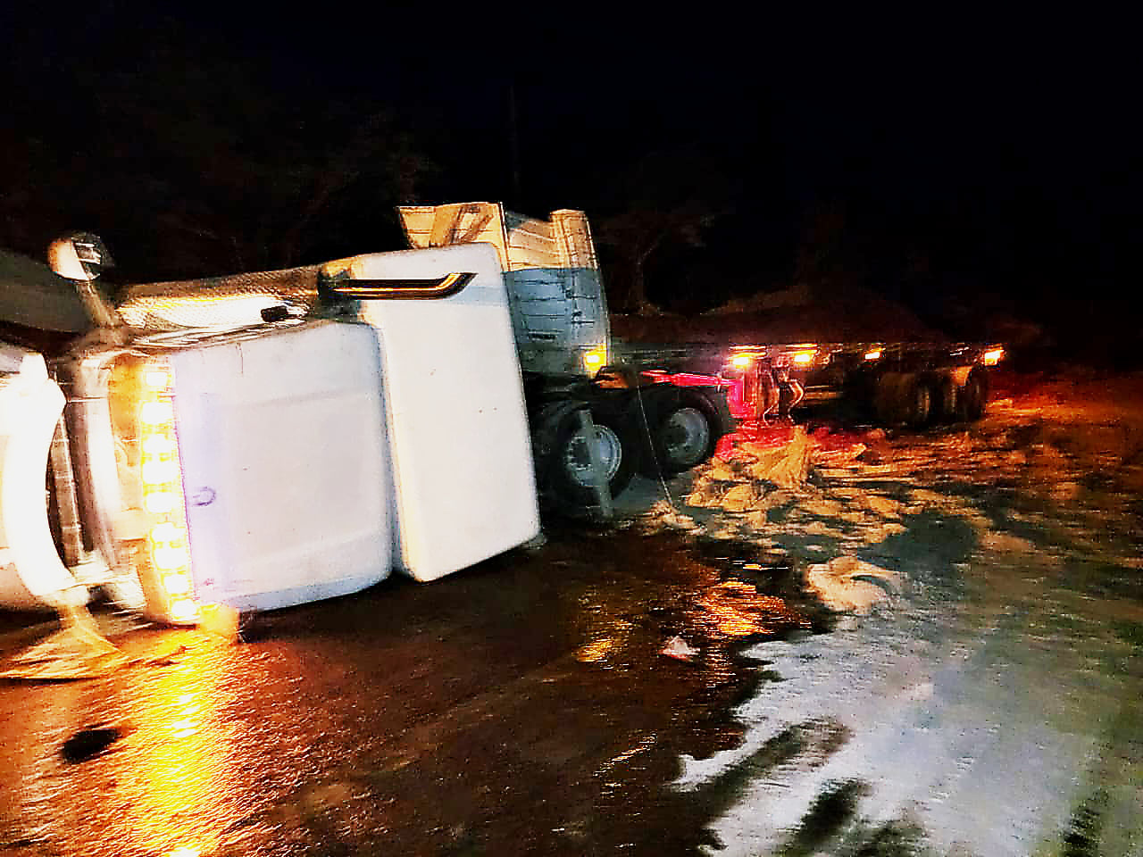 Noche de accidentes en la Oaxaca-Istmo | NVI Istmo